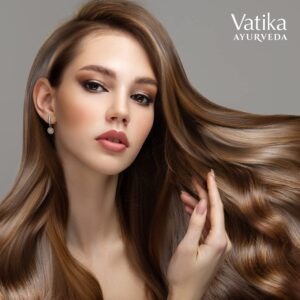 Vatika Ayurveda Moisturizing Shampoo For Dry, Damaged, Frizzy and Curly Hair, Deep Hydration & Moisture For Scalp and Hair Health - Natural Oils from Licorice Root & Bacopa Monnieri, 400 ml (For Vatā)