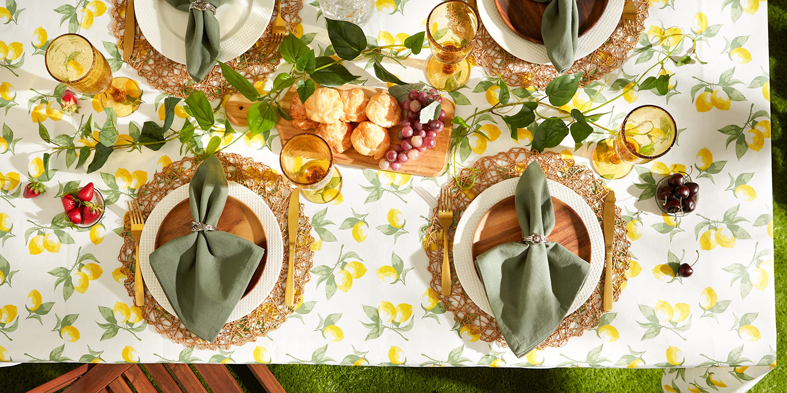 DII Summer Lemon Vinyl Tabletop Collection Flannel Backed Tablecloth, Indoor/Outdoor, 70" Round