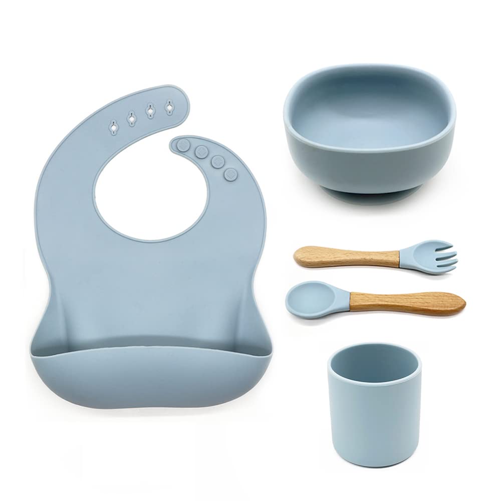 Baby Feeding Set 5 Pcs Silicone Dinner Plates and Cutlery Set, Santi & Me Baby Weaning Bowls with Suction & Silicone Bibs & Spoon and Fork & Toddler Cups Training Dishes Utensils(Dusty Blue)