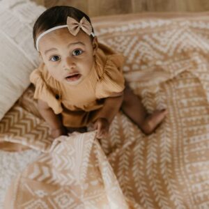 Mini Wander New Solid Color Swaddle Blankets (Wheat (Maple Sugar))