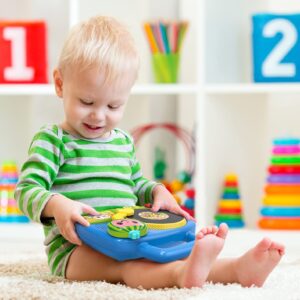 eKids Cocomelon Toy Turntable for Toddlers with Built-in Nursery Rhymes and Sound Effects for Fans of Cocomelon Toys