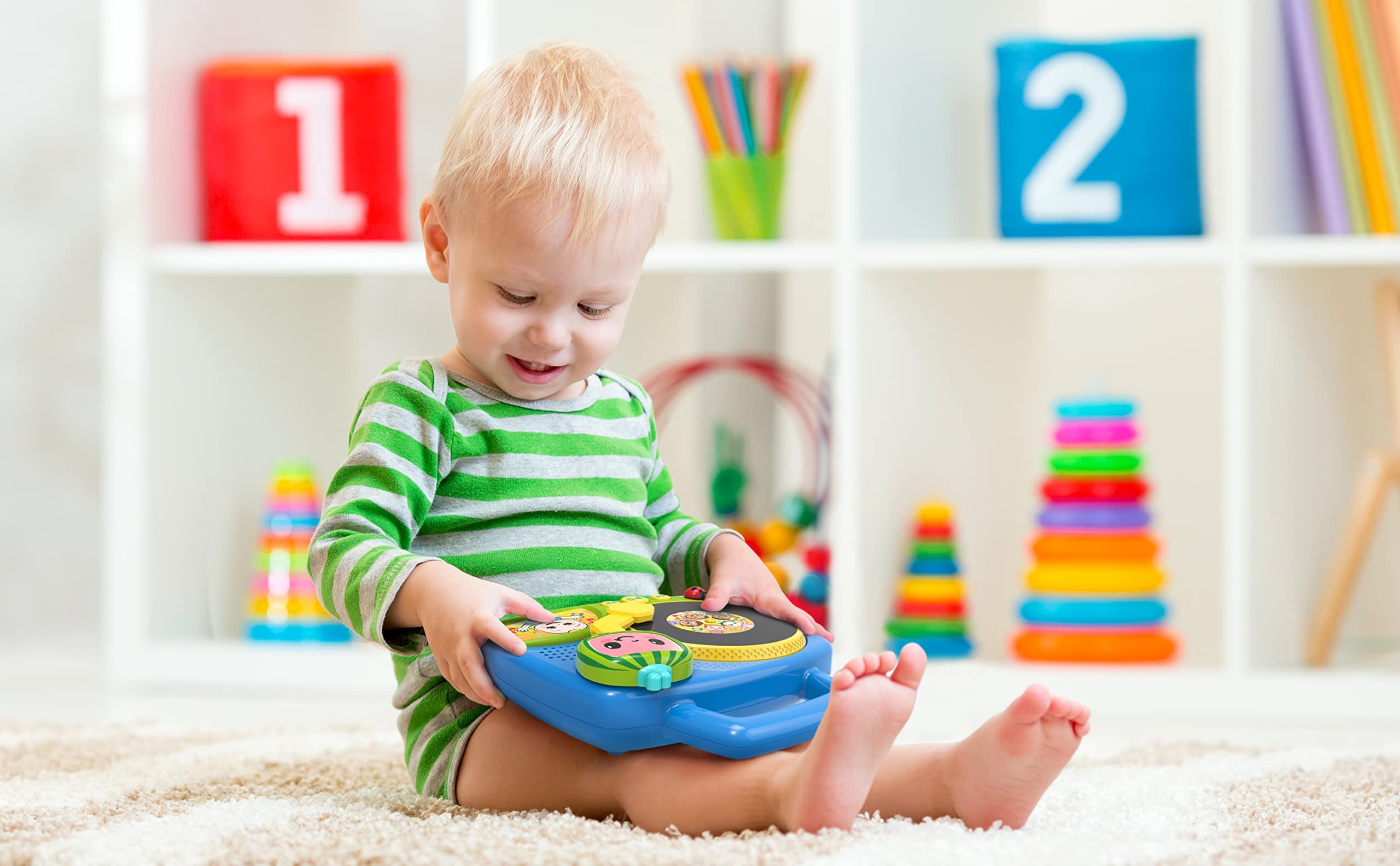 eKids Cocomelon Toy Turntable for Toddlers with Built-in Nursery Rhymes and Sound Effects for Fans of Cocomelon Toys