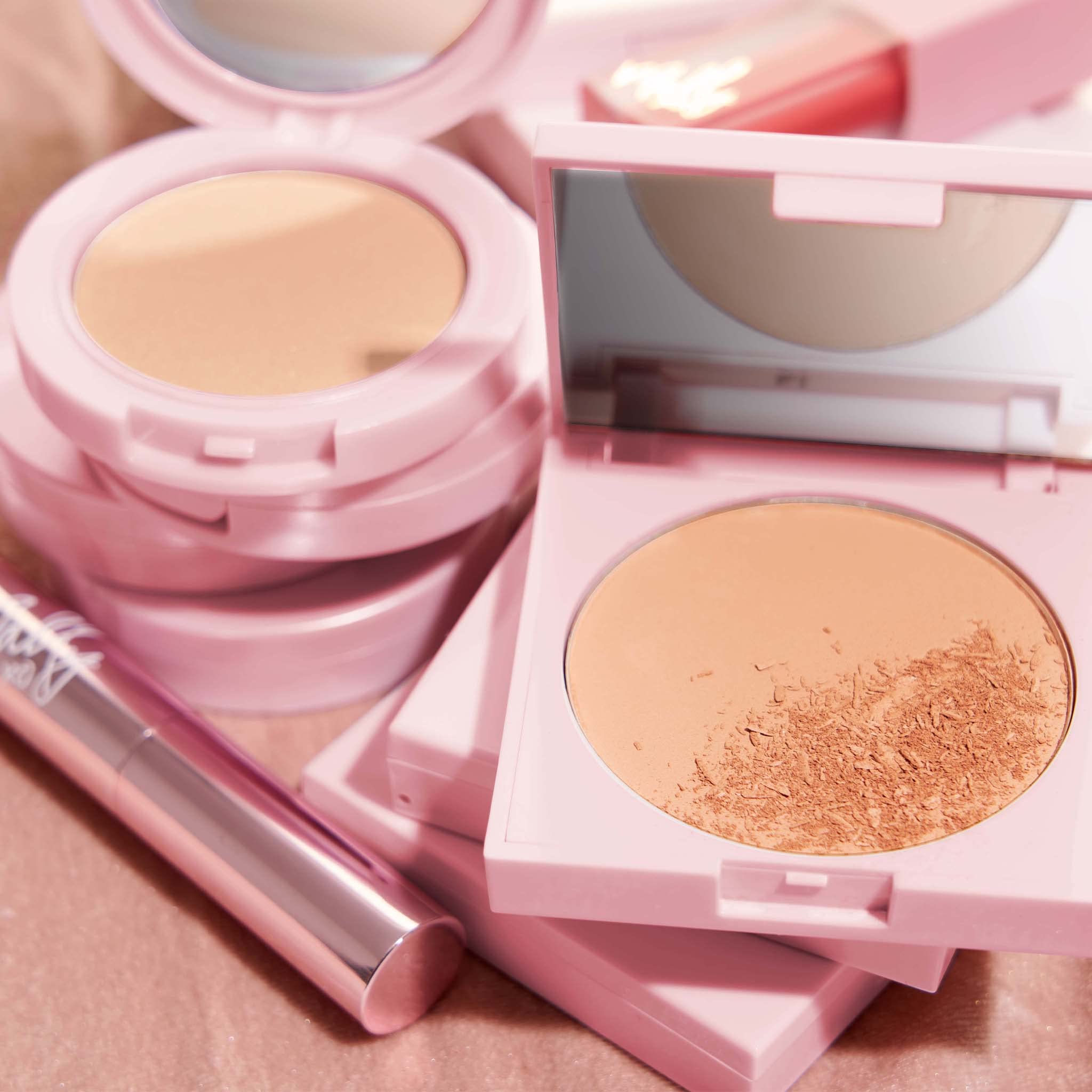 Mally Beauty Positive Radiance Skin Perfecting Highlighter, Liquid-Powder Luminous Formula, Sparkling Champagne