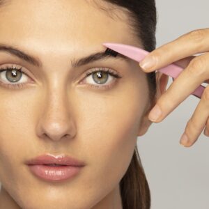 Tweezerman Exclusive Tea Rose Brow Sculpting Set