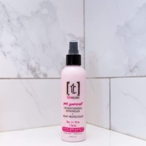 Teenology Leave-In Conditioning Detangler + Heat Protectant for Teens - Helps with Acne and Breakouts - Pink Grapefruit Scent 6 oz.