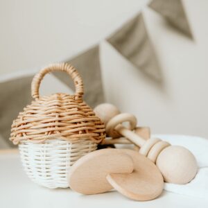 Neka Rattan Rattle | Montessori Handmade Ages 3 Months and Up, Baby Bear Brown, Shaker Rattle (Acorn)