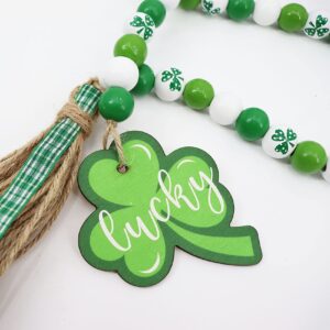 TOOFD 33.5 inch St.Patrick's Day Shamrock Wood Bead Garland with Tassels Ornaments, Green Lucky Clover Wooden Beads Garland Farmhouse Tiered Tray Wall Hanging Home Decor St.Patrick's Day Decoration