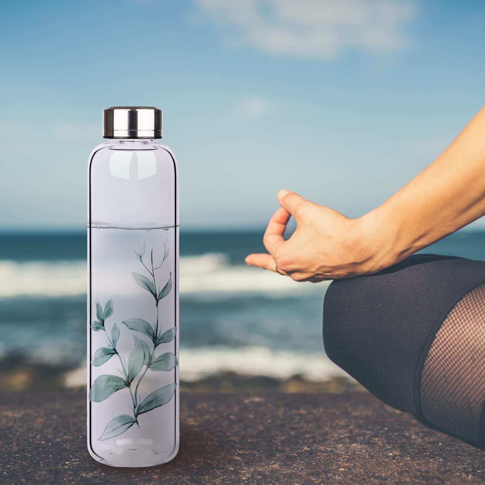 Borosilicate glass water bottle with Leak Proof Lid and Protective Neoprene Sleeve 32oz / 16oz (Leaves and Flower, 32oz)