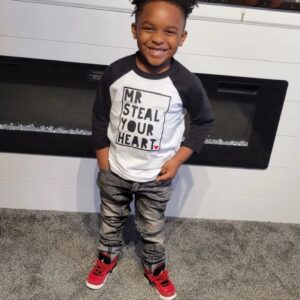 Bump and Beyond Designs Boys Valentine's Day Shirt, Mr. Steal Your Heart (Black 24 Months)