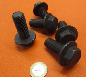 class 10.9 black oxide steel flange bolts m16 x 2 mm x 40 mm long ft 5 pcs