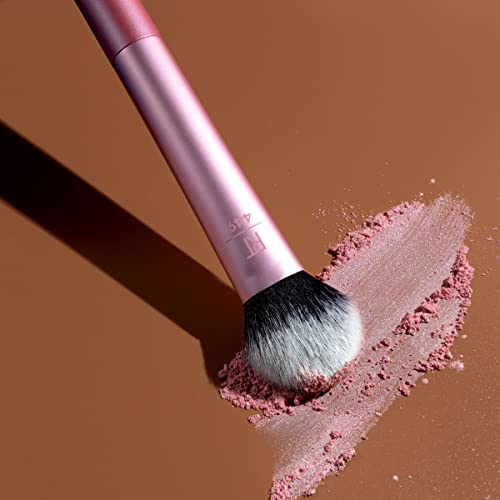 Real Techniques Tapered Cheek Makeup Brush, For Blush, Highlighter, Loose, Or Pressed Powder, Synthetic Bristles, Precise Makeup Application, Stocking Stuffer, Cruelty Free, 1 Count