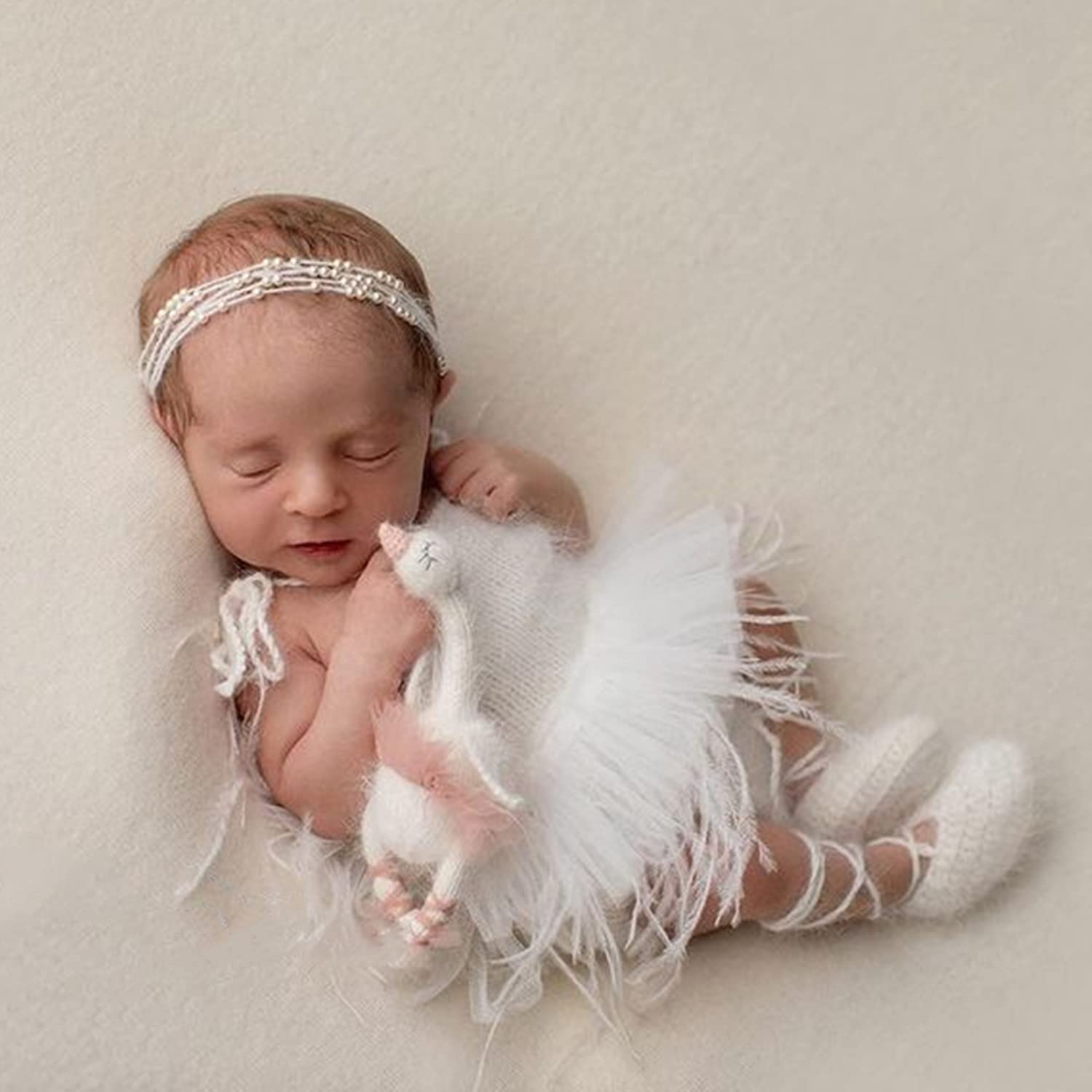 4 Pcs Newborn Photography Props Outfit Baby Girl Vintage Cute Lace Rompers with Ribbon Bow Headband Set Baby Photo Props Bodysuit Outfit