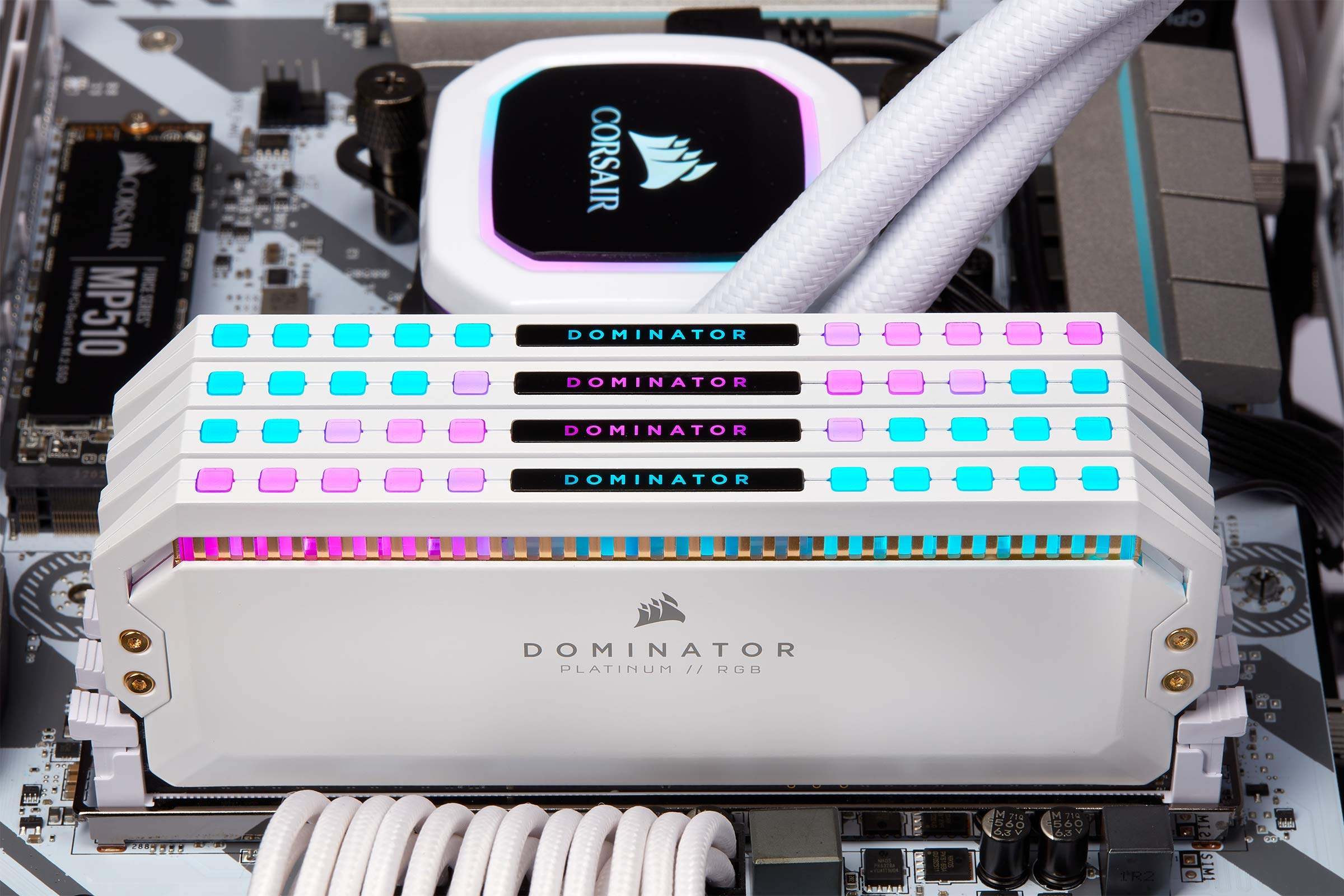 Corsair Dominator Platinum RGB DDR4 32GB (2x16GB) 3600MHz C18 Desktop Memory (12 Ultra-Bright CAPELLIX RGB LEDs, Patented DHX Cooling, Wide Compatibility, Intel XMP 2.0) White