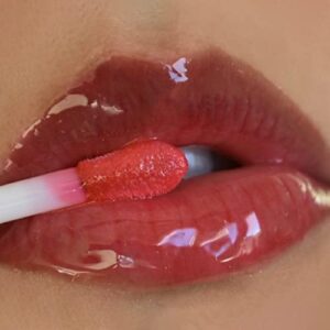 MOIRA GLOW GETTER HYDRATING LIP OIL (008, JUICY RED)