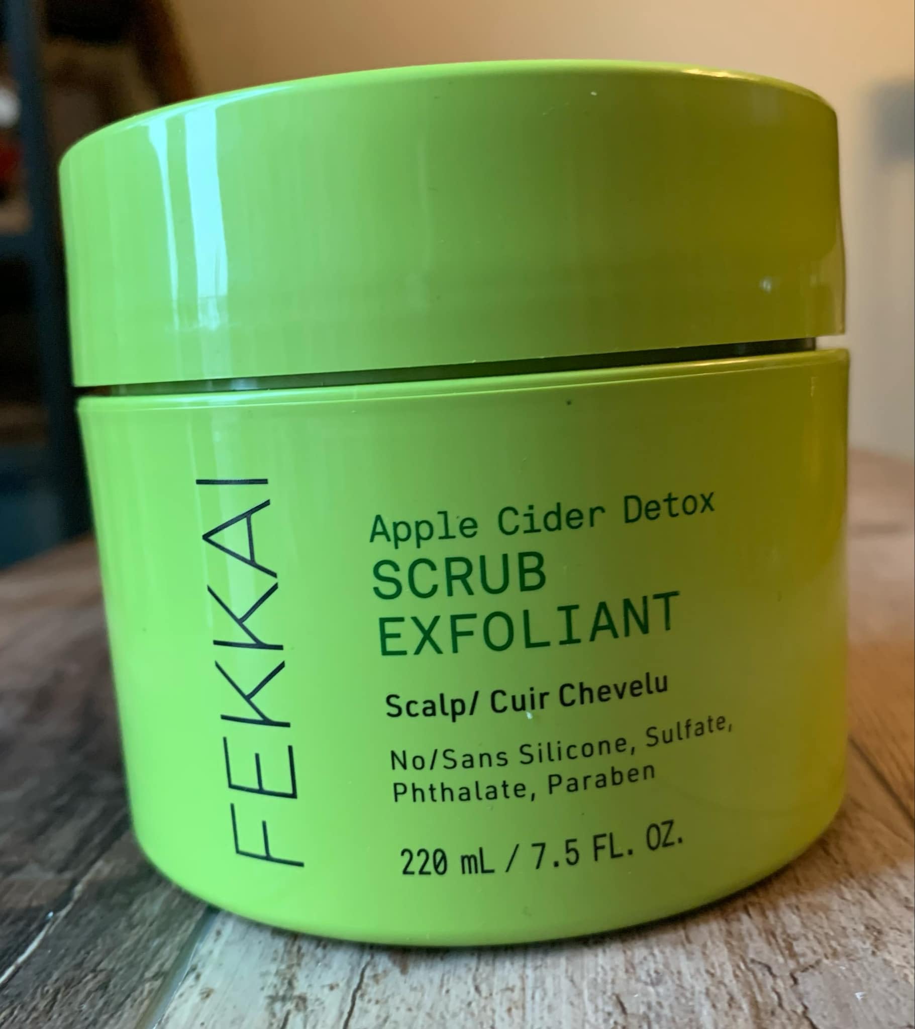 Fekkai Apple Cider Detox Clarifying Scrub - 7.5 oz - Scalp Treatment - Removes Build-Up & Exfoliates - For All Hair Types - Vegan, Cruelty-Free