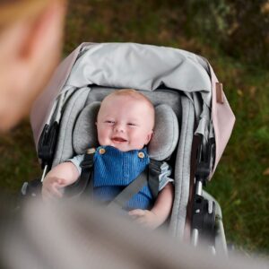 Cruz V2 Stroller - Jake (Black/Carbon/Black Leather) + Infant Snug Seat