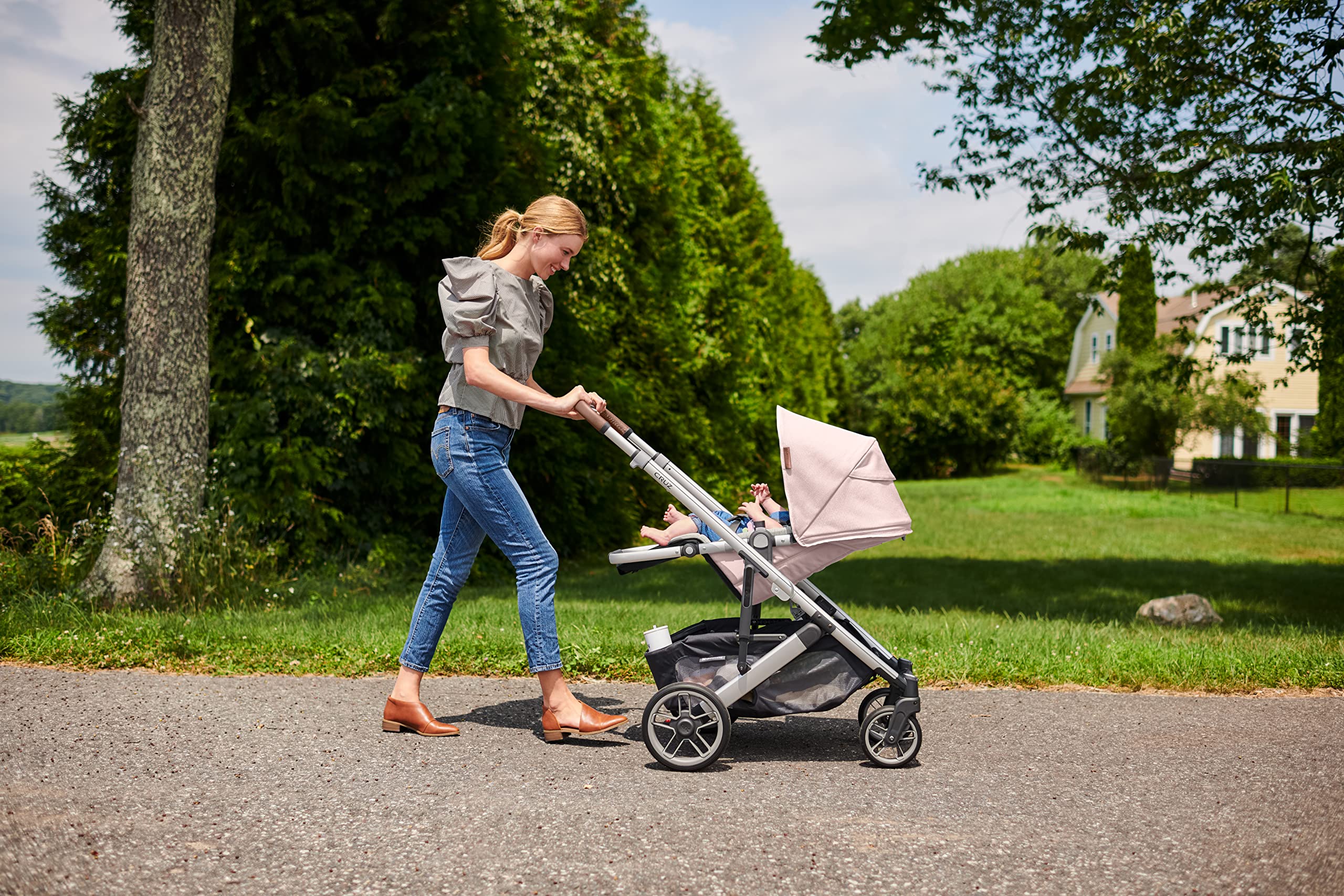 Cruz V2 Stroller - Jake (Black/Carbon/Black Leather) + Infant Snug Seat