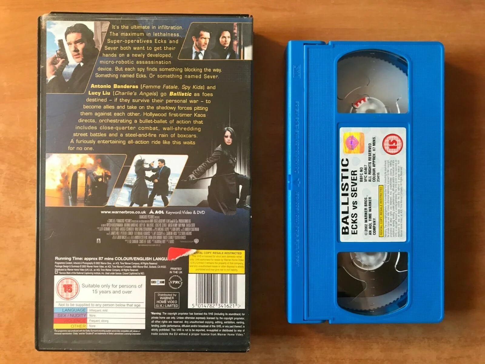 Ballistic - Ecks vs Sever - Lucy Lui / Banderas - Ex-Rental - Action Video - VHS