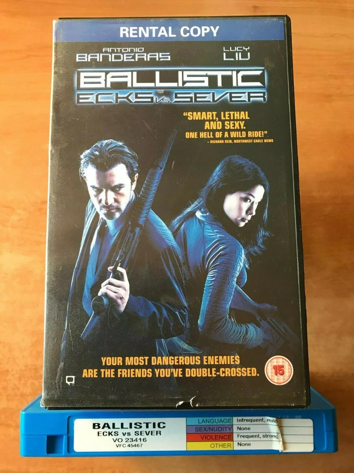 Ballistic - Ecks vs Sever - Lucy Lui / Banderas - Ex-Rental - Action Video - VHS