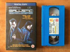 ballistic - ecks vs sever - lucy lui / banderas - ex-rental - action video - vhs