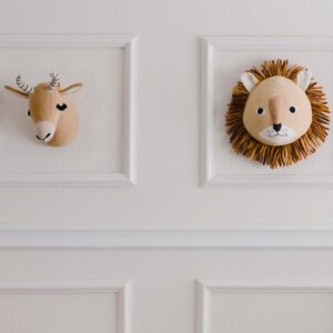 Crane Baby Safari Nursery Décor, Plush Animal Wall Décor for Boys and Girls, Lion, 10" x 9" x 5.5"