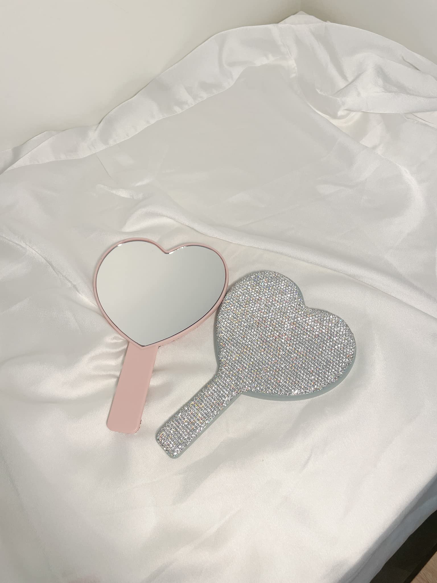 TISHAA Bling Rhinestone Adorable Heart Dazzling Handheld Mirror, Perfect for Makeup Touchup On The Go (Pink)