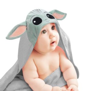 lambs & ivy star wars the child/baby yoda/grogu gray hooded baby bath towel