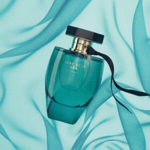 Victoria's Secret Very Sexy Sea Eau de Parfum Rollerball, Notes of Italian Bergamot, Neroli Blossom & Sundrenched Cedar, Travel Size Mini Perfumes for Women (0.23 oz)