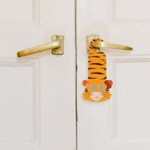 jojofuny Jungle Animals Cartoon Do Not Disturb Door Knob 2 Pcs Animal Shaped Paper Hanger Signs DIY Door Knob Pendants for Children Bedroom Kids Hangers