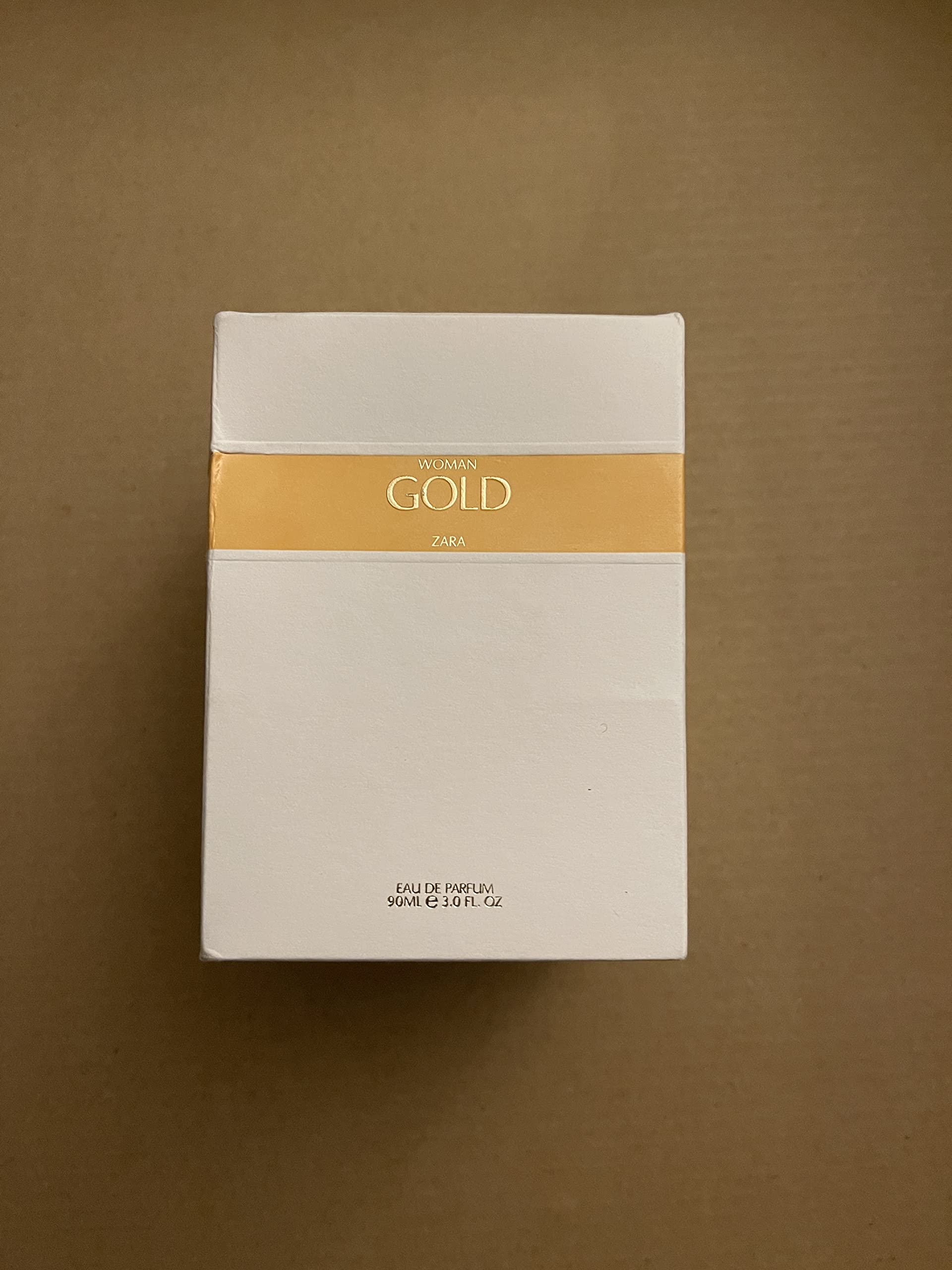 Zara WOMAN GOLD EAU DE PARFUM 90 ML (3.0 FL. OZ) The sweet fruity facets of a caramelized peach merge with the freesia flower creating an irresistible attraction