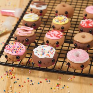 Klutz Mini Bake Shop, Small