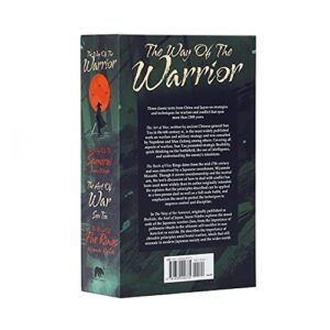 The Way of the Warrior: Deluxe Silkbound Editions in Boxed Set (Arcturus Collector's Classics, 11)