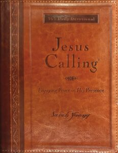 jesus calling, large text brown leathersoft, with full scriptures: enjoying peace in his presence (a 365-day devotional)