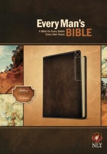 every man's bible: new living translation, deluxe explorer edition (leatherlike, brown) – study bible for men with study notes, book introductions, and 44 charts