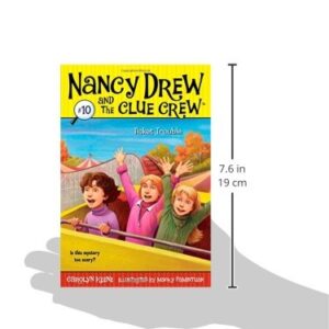 Ticket Trouble (Nancy Drew and the Clue Crew #10)