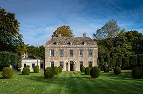 At Home in the Cotswolds: Secrets of English Country House Style