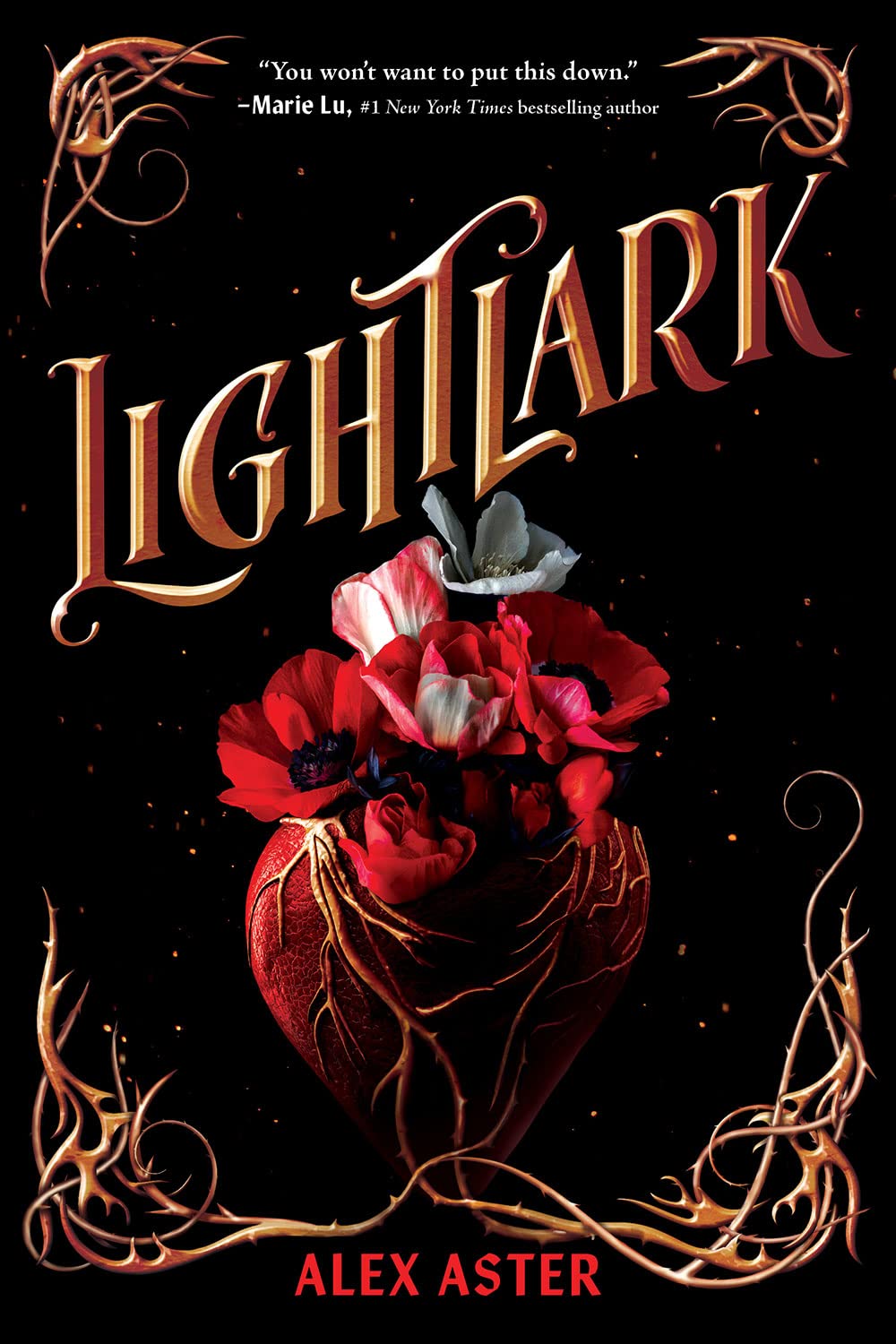 Lightlark (The Lightlark Saga Book 1) (Volume 1) (The Lightlark Saga, 1)