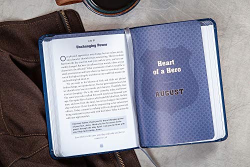 Behind the Badge: 365 Daily Devotions for Law Enforcement (Imitation Leather) – Motivational Devotions for Police Officers or Those Working in Law Enforcement, Perfect Gift for Family and Friends