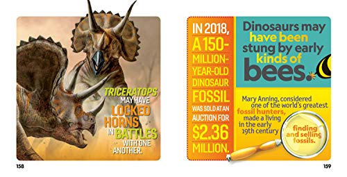 Weird But True! Dinosaurs: 300 Dino-Mite Facts to Sink Your Teeth Into