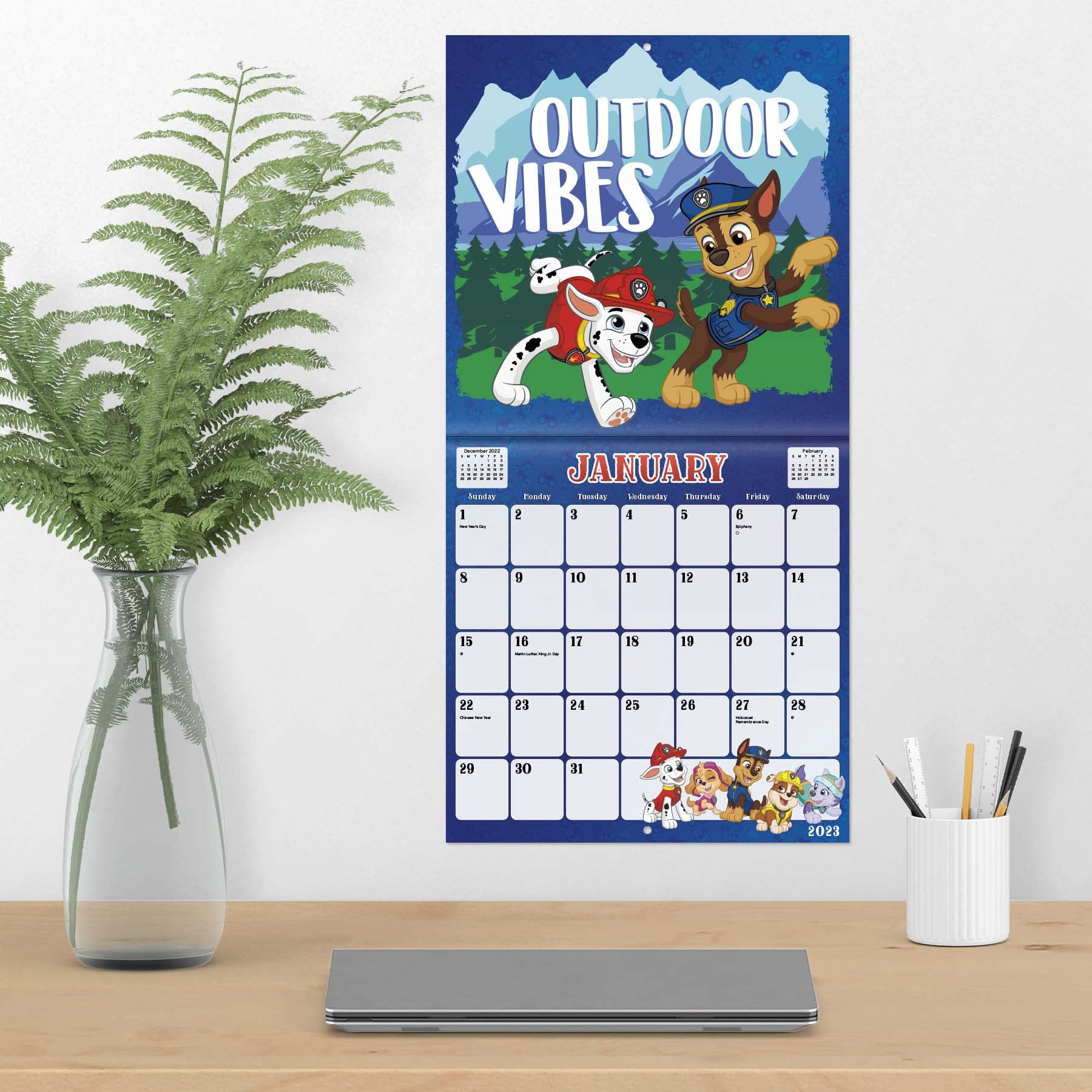 2023 Nickelodeon PAW Patrol Wall Calendar