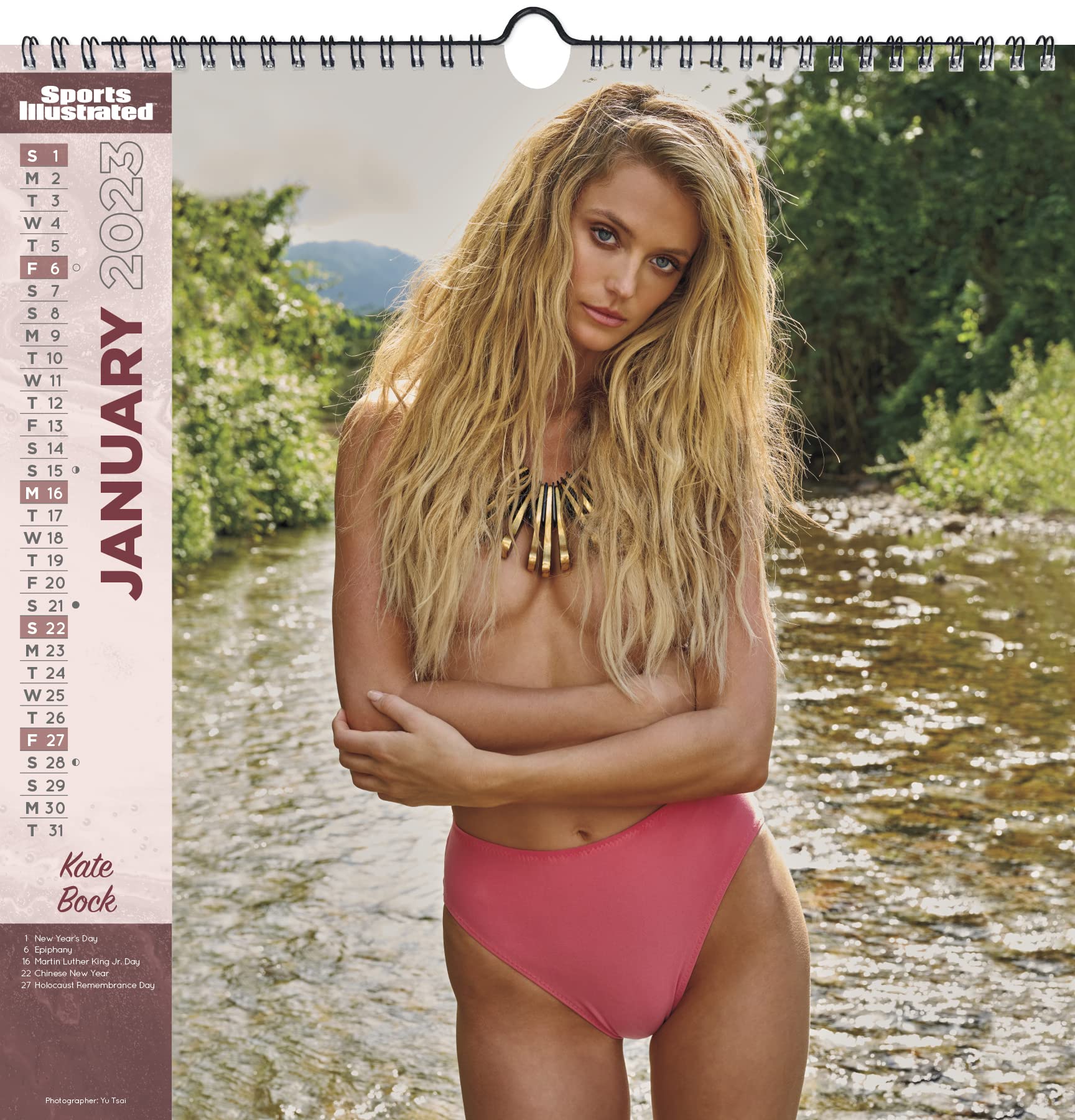 2023 Sports Illustrated Swimsuit Deluxe Wall Calendar