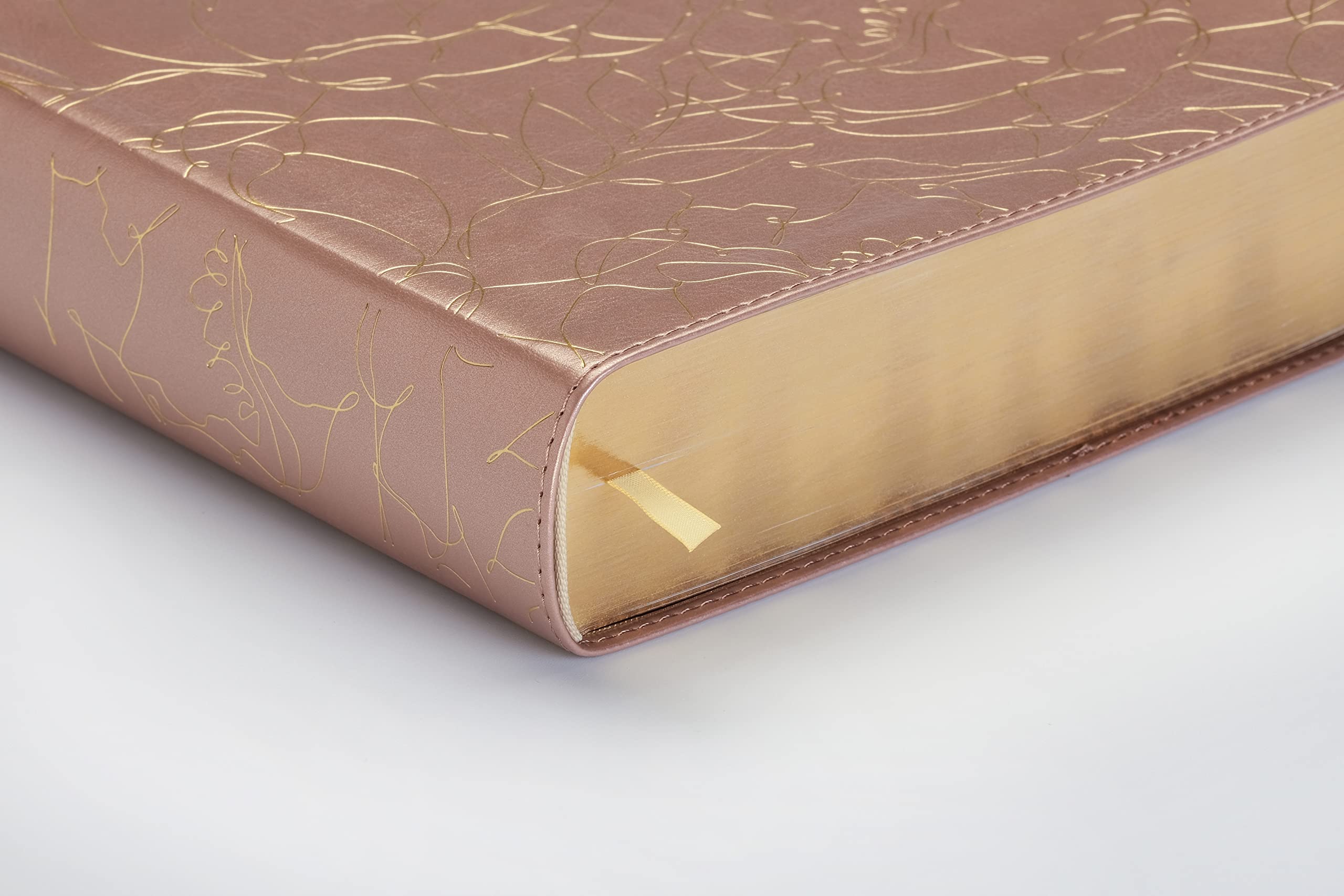 NLT Super Giant Print Bible, Filament Enabled (LeatherLike, Blush Floral, Red Letter): DaySpring Signature Collection