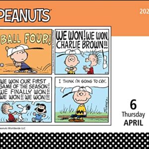 Peanuts 2023 Day-to-Day Calendar