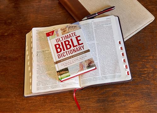 Ultimate Bible Dictionary: A Quick and Concise Guide to the People, Places, Objects, and Events in the Bible (Ultimate Guide)