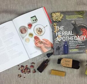 The Herbal Apothecary: 100 Medicinal Herbs and How to Use Them