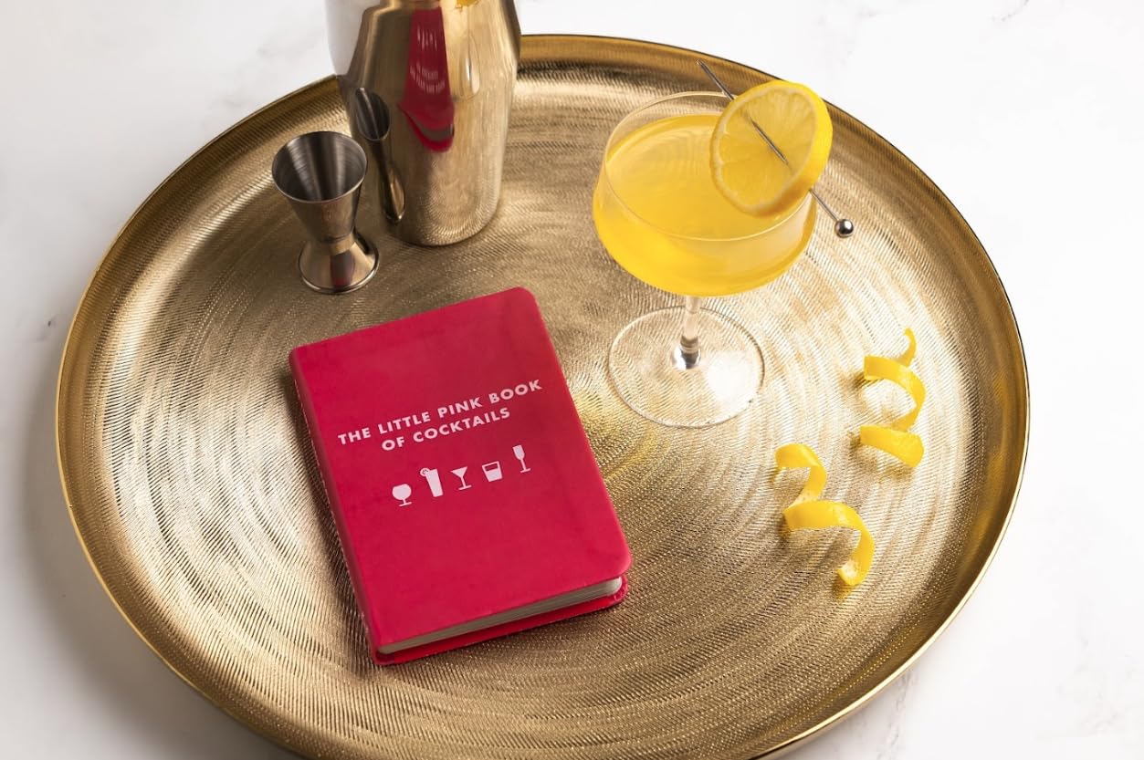 The Little Pink Book of Cocktails: The Perfect Ladies' Drinking Companion (Fabulous Cocktail Recipes For Ladies)