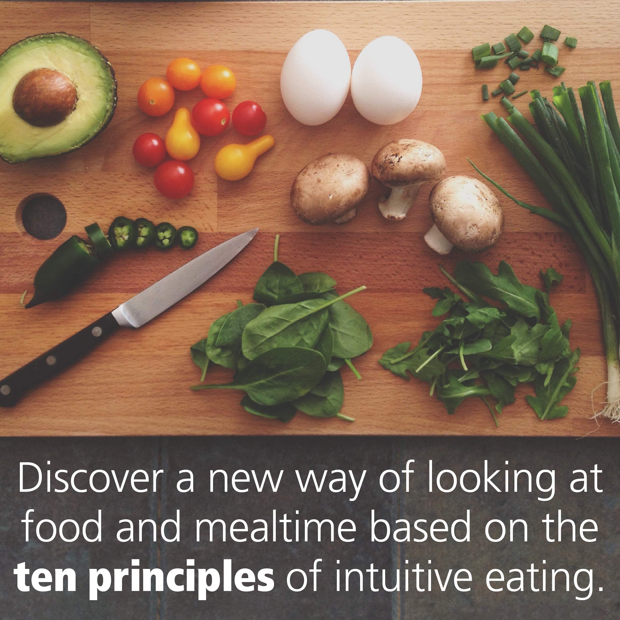 The Intuitive Eating Workbook: Ten Principles for Nourishing a Healthy Relationship with Food (A New Harbinger Self-Help Workbook)