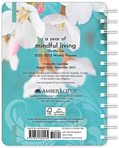 A Year of Mindful Living 2022 - 2023 On-the-Go Weekly Planner: 17-Month Calendar with Pocket (Aug 2022 - Dec 2023, 5" x 7" closed)