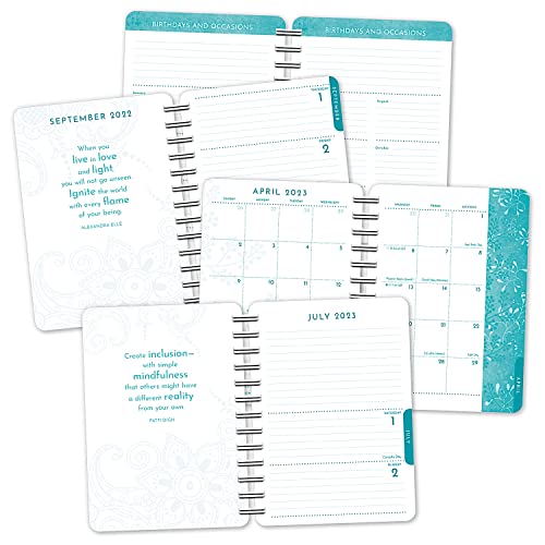 A Year of Mindful Living 2022 - 2023 On-the-Go Weekly Planner: 17-Month Calendar with Pocket (Aug 2022 - Dec 2023, 5" x 7" closed)