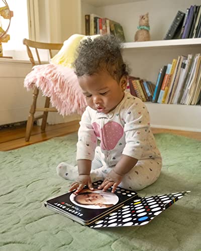 Tummy Time!: A high-contrast fold-out book with mirror for babies